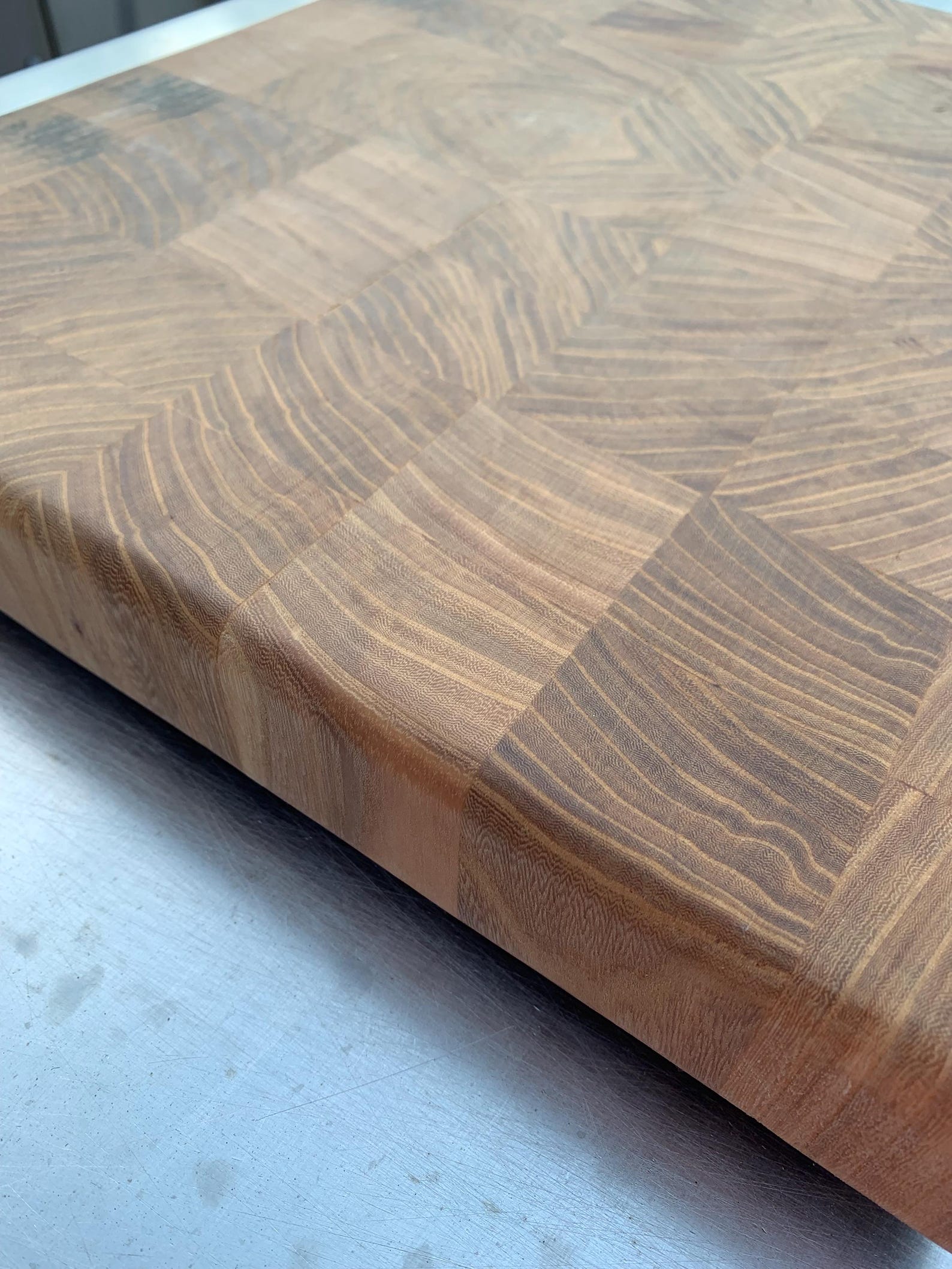 End Grain Butcher Block Cutting Board - Etsy