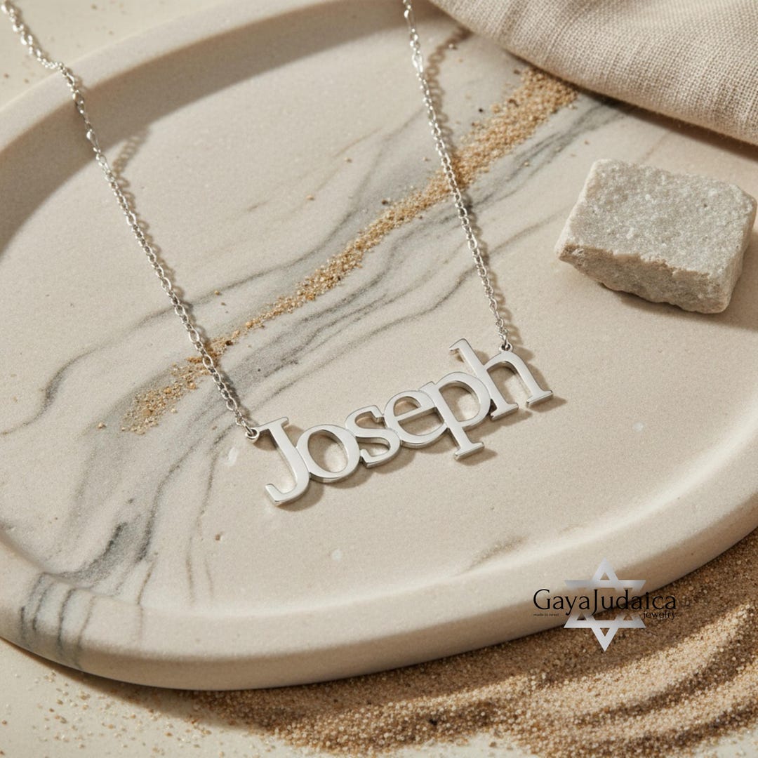 Custom Name Necklace, Figaro 3mm Chain, Personalized Pendant for Him ...