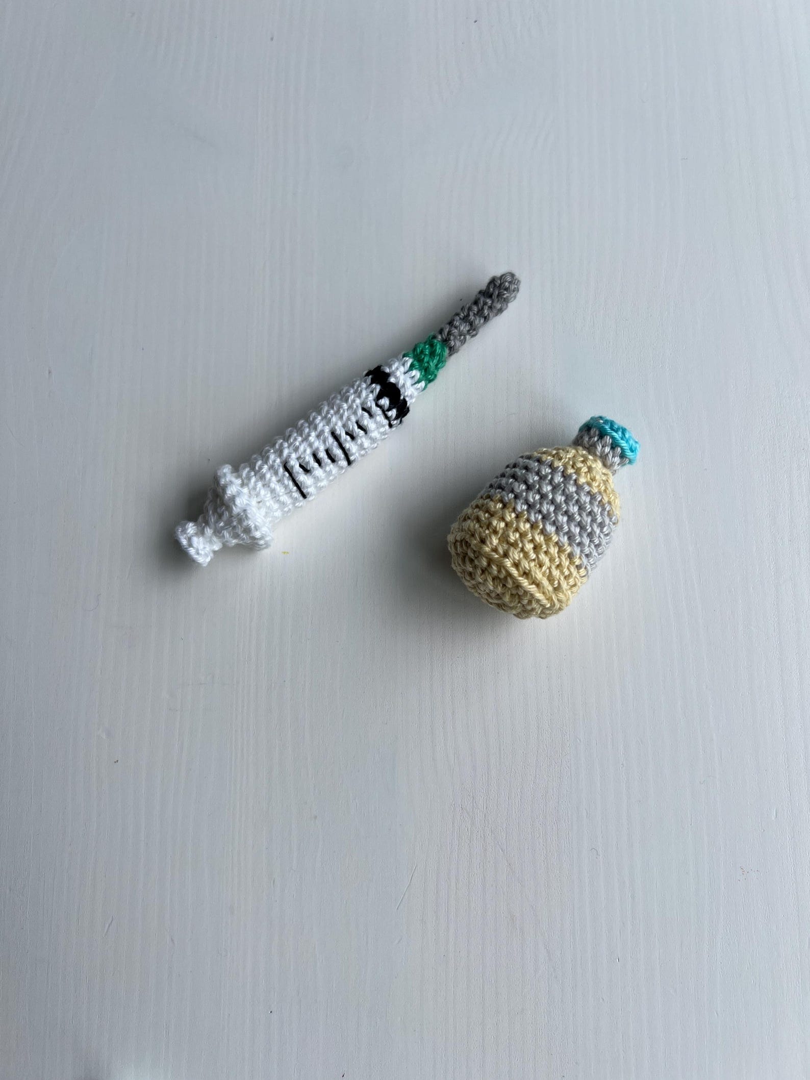 Crochet Amigurumi Syringe & Flacon Pattern: Pretend Play Tool (PDF) - Etsy
