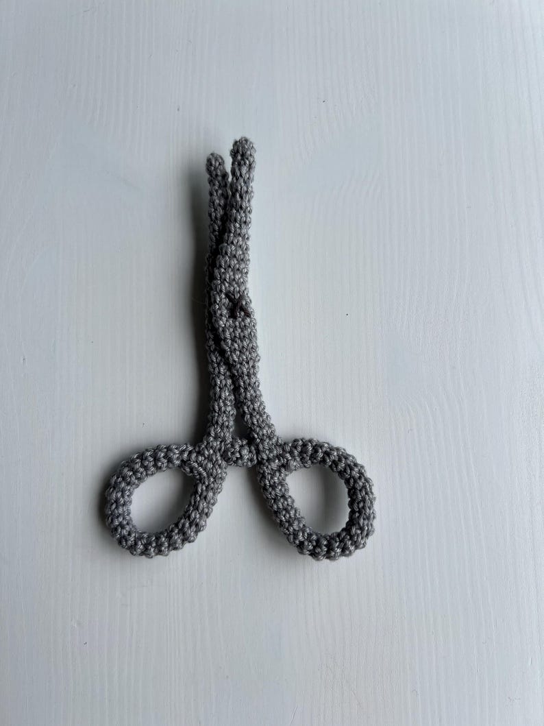 CROCHET PDF PATTERN: Surgical Clamp Amigurumi Pretend Toy by @rezz ...