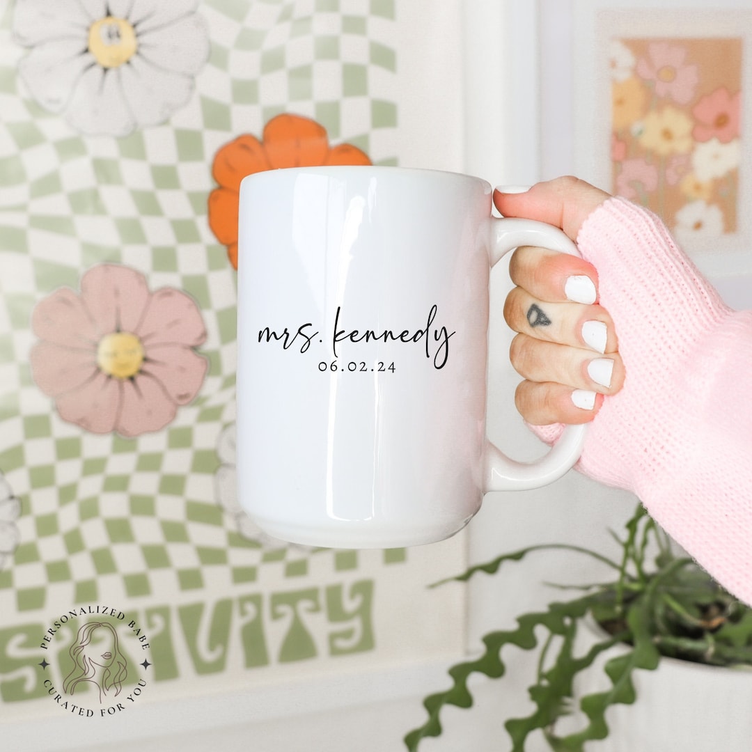Minimalistic Mrs. Mug With Wedding Date, Custom Gift for Mrs, Gift for ...