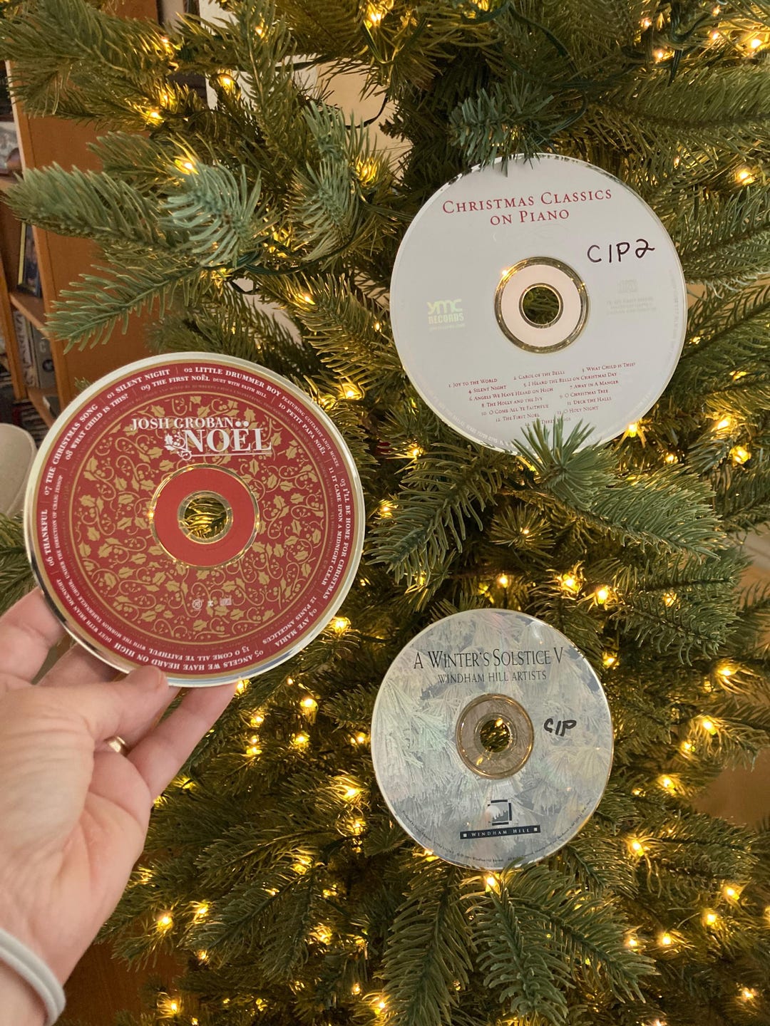 20 Assorted Cds Mostly Christmas Music - Etsy