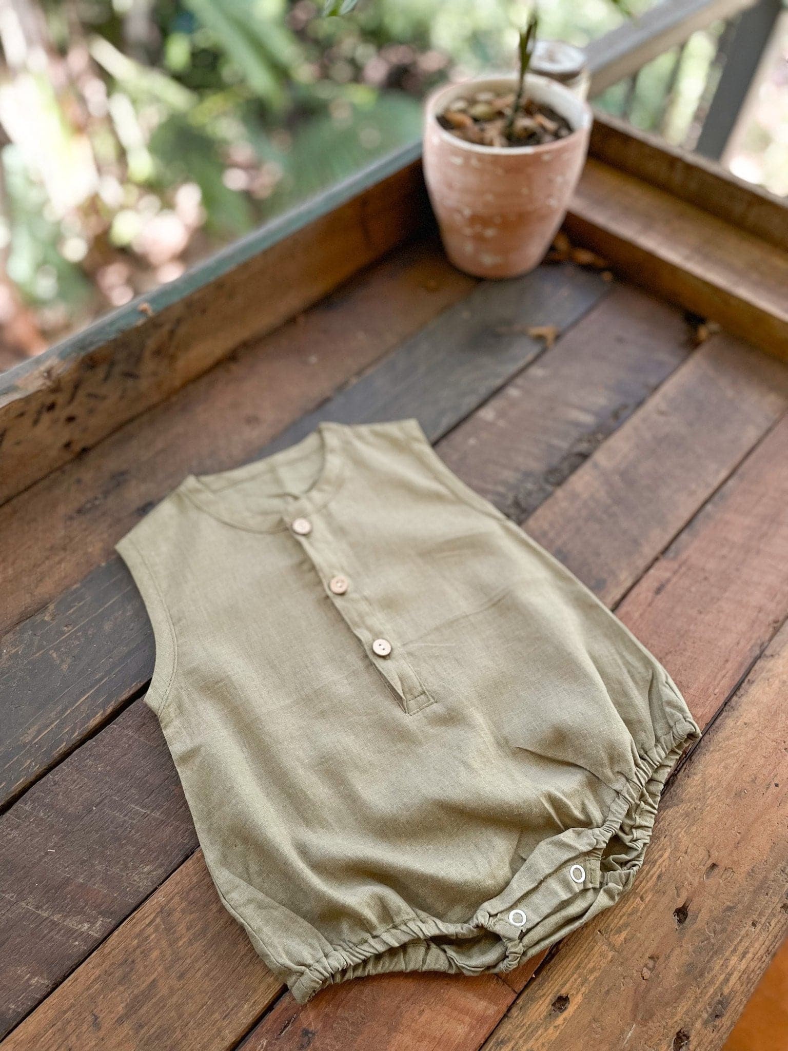 Mamarra Onesie, Minimal Linen Baby Outfit, Comfortable & Stylish ...