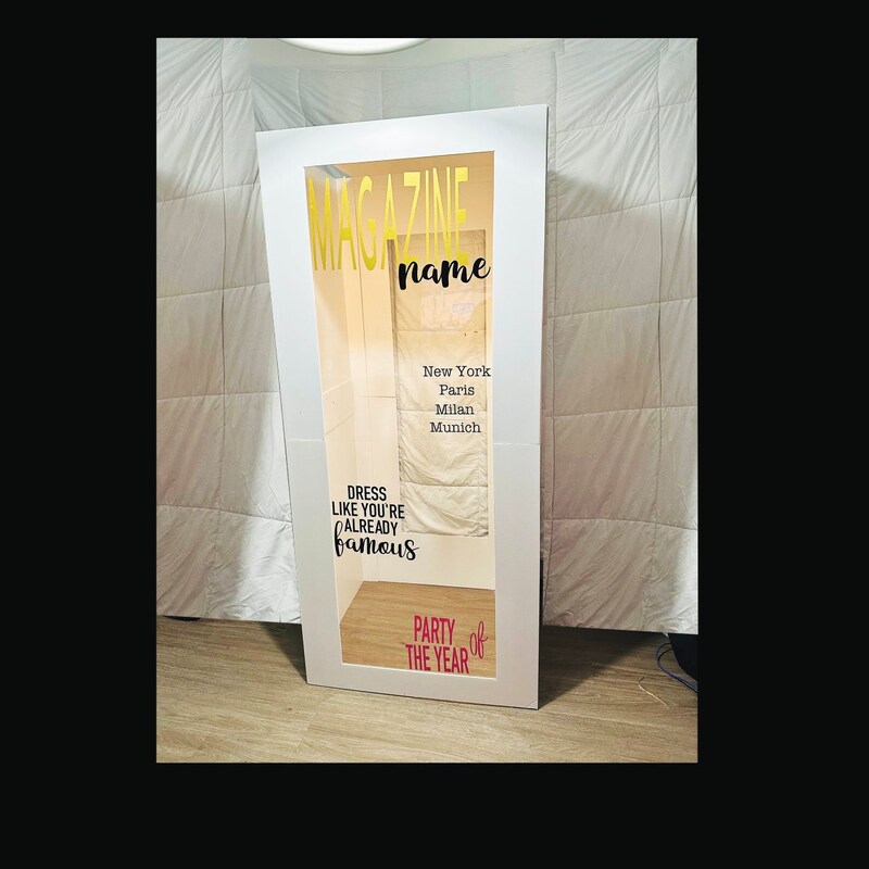 Custom Magazine Photo Booth - Etsy