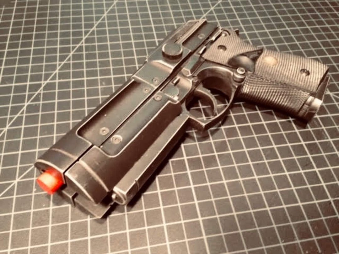 Timecop Futuristic Pistol All Steel Functional 1/1 Custom Made 1/1 ...