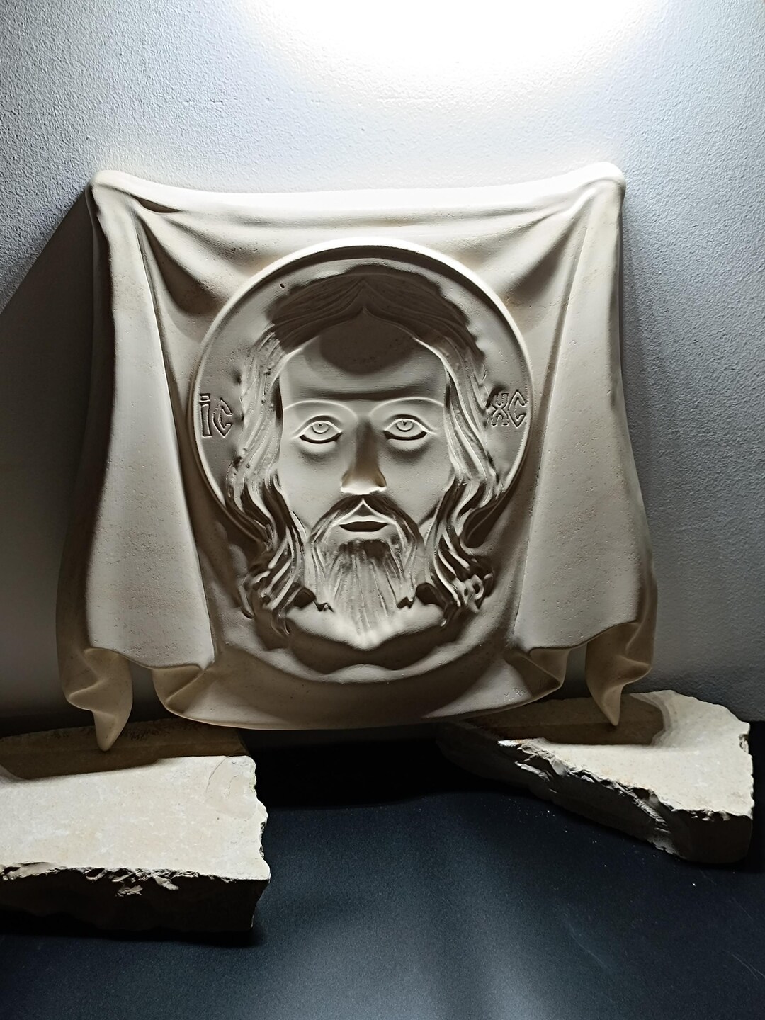 3D Jesus Face in Limestone – Handcrafted Optical Illusion Sculpture ...