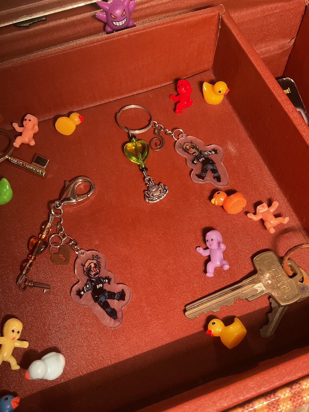 Leon Kennedy Resident Evil 2 Keychains - Etsy