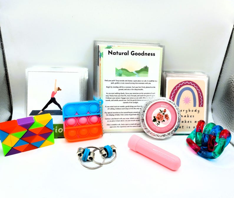 Therapist-approved Coping Kit: Aromatherapy, Fidgets, Affirmations and ...