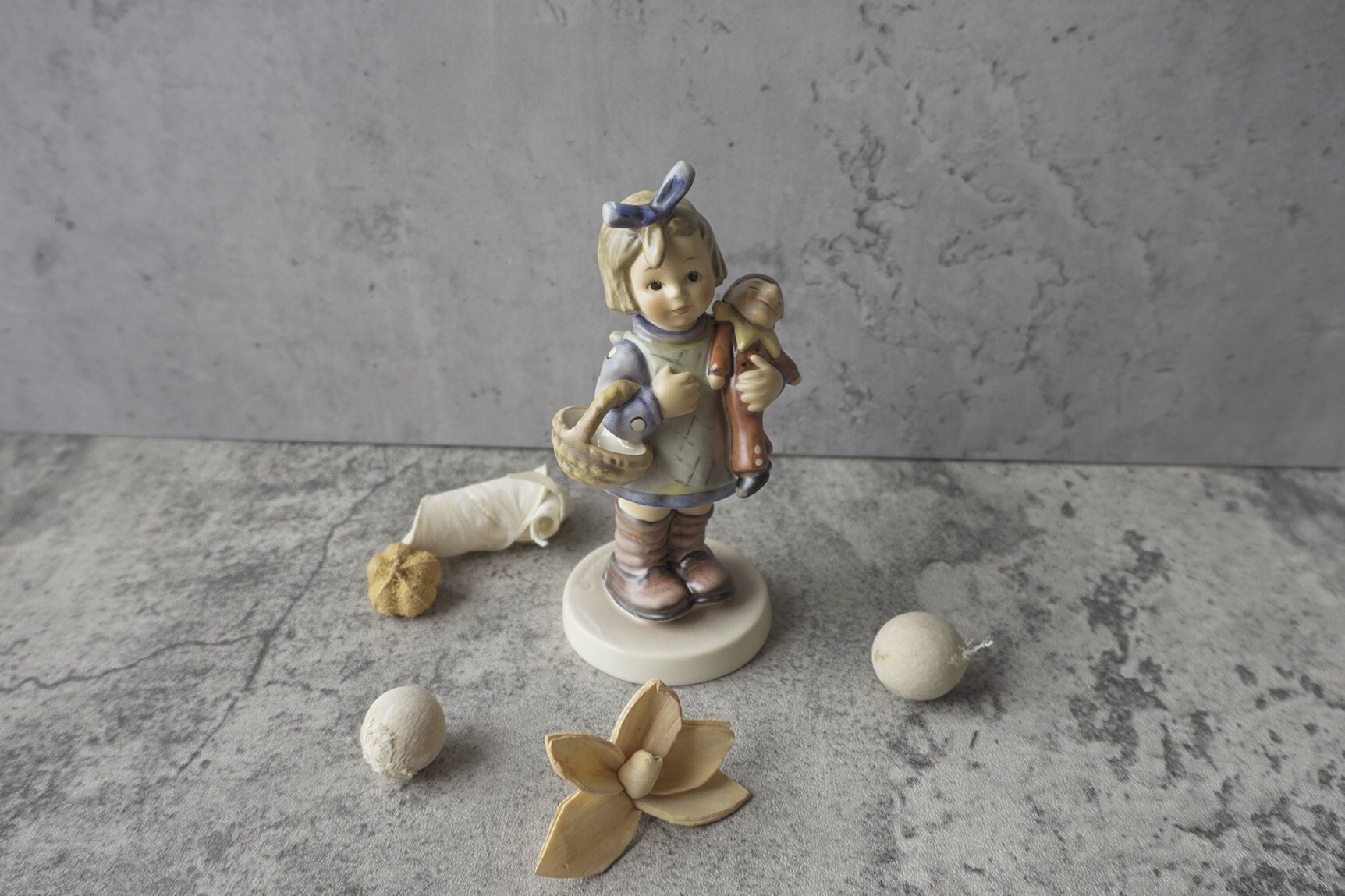 Vintage Hummel Goebel Collectors Girl Figurines 422 - Etsy