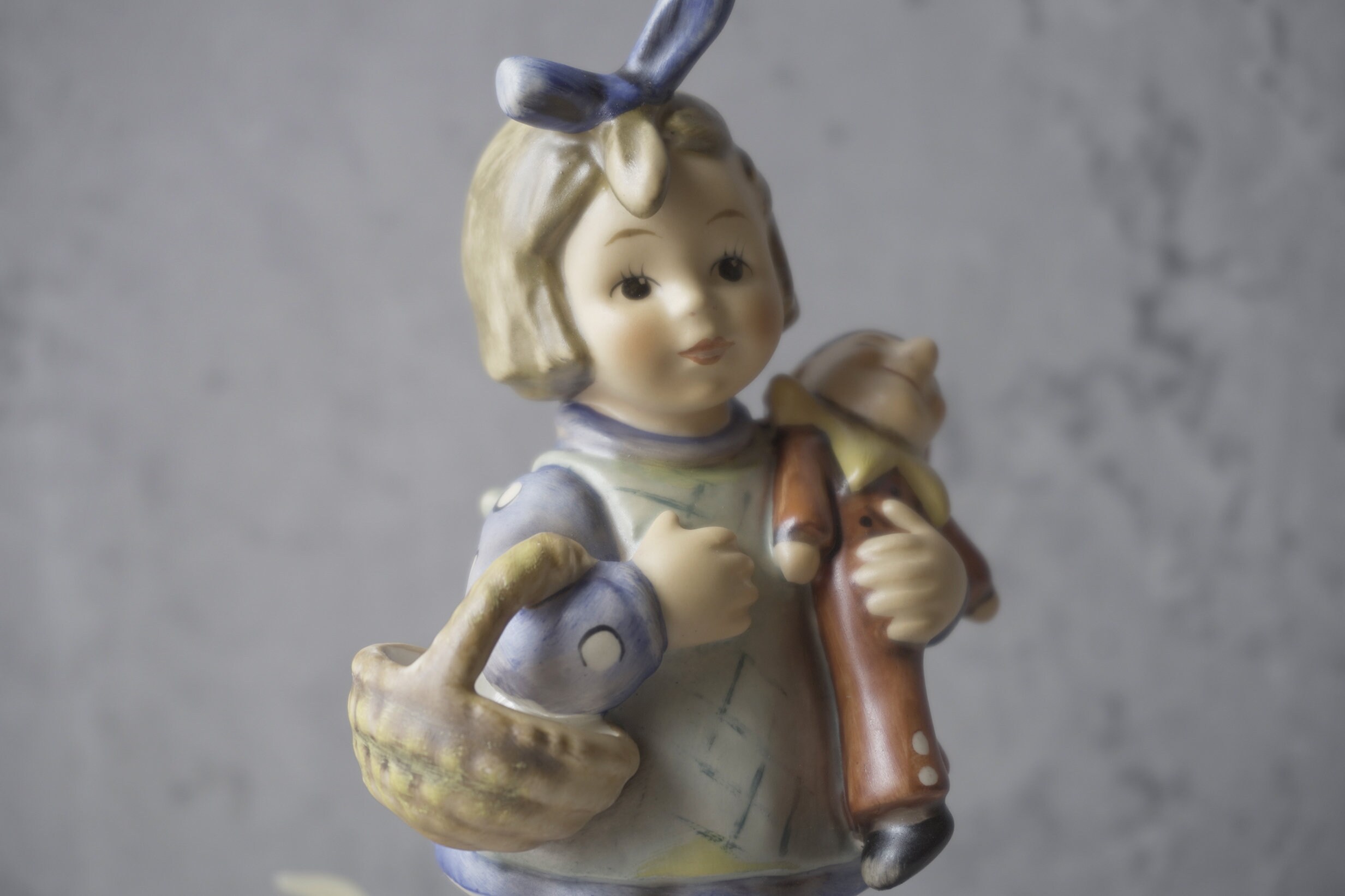 Vintage Hummel Goebel Collectors Girl Figurines 422 - Etsy