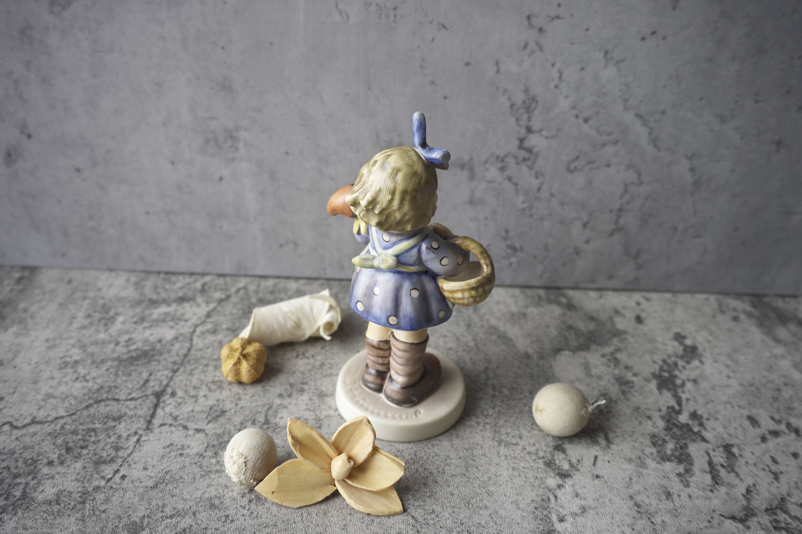 Vintage Hummel Goebel Collectors Girl Figurines 422 - Etsy