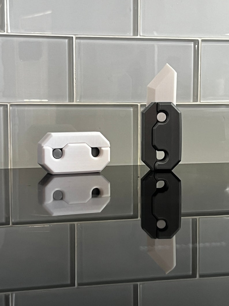 Gravity Knife Fidget Toy - Etsy