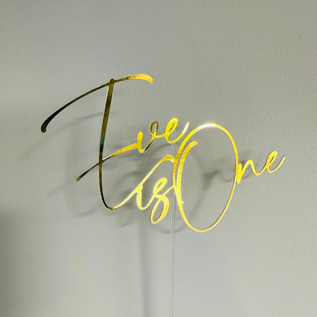 Custom Cardstock Cake Topper - Etsy
