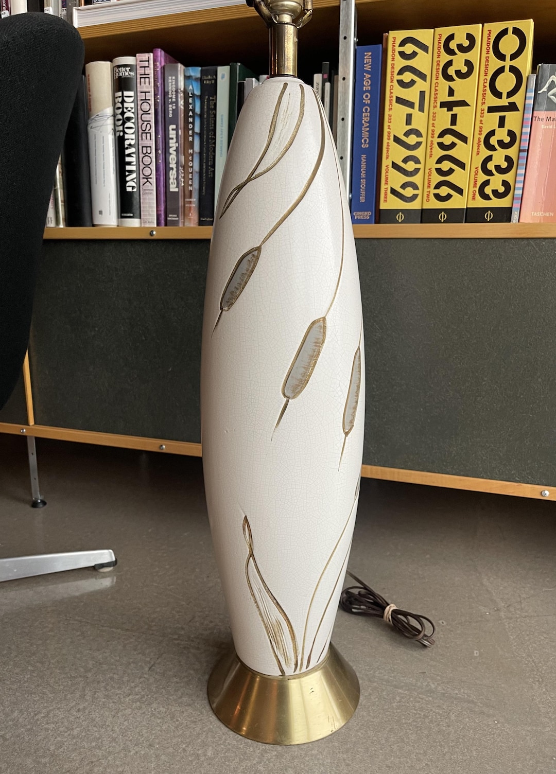 Vintage Ceramic Incised Cattail Hand Painted Tall Lamp - Etsy