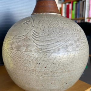 Mid Century Studio Vase Geometric Fish Incised Design - Etsy