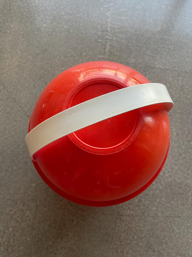 Space Age Ingrid Chicago Vintage Plastic Picnic Ball Basket Heller - Etsy