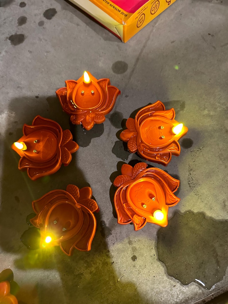 Diwali Battery Diya, LED Light Electronic Water Sensor Diya for Home ...