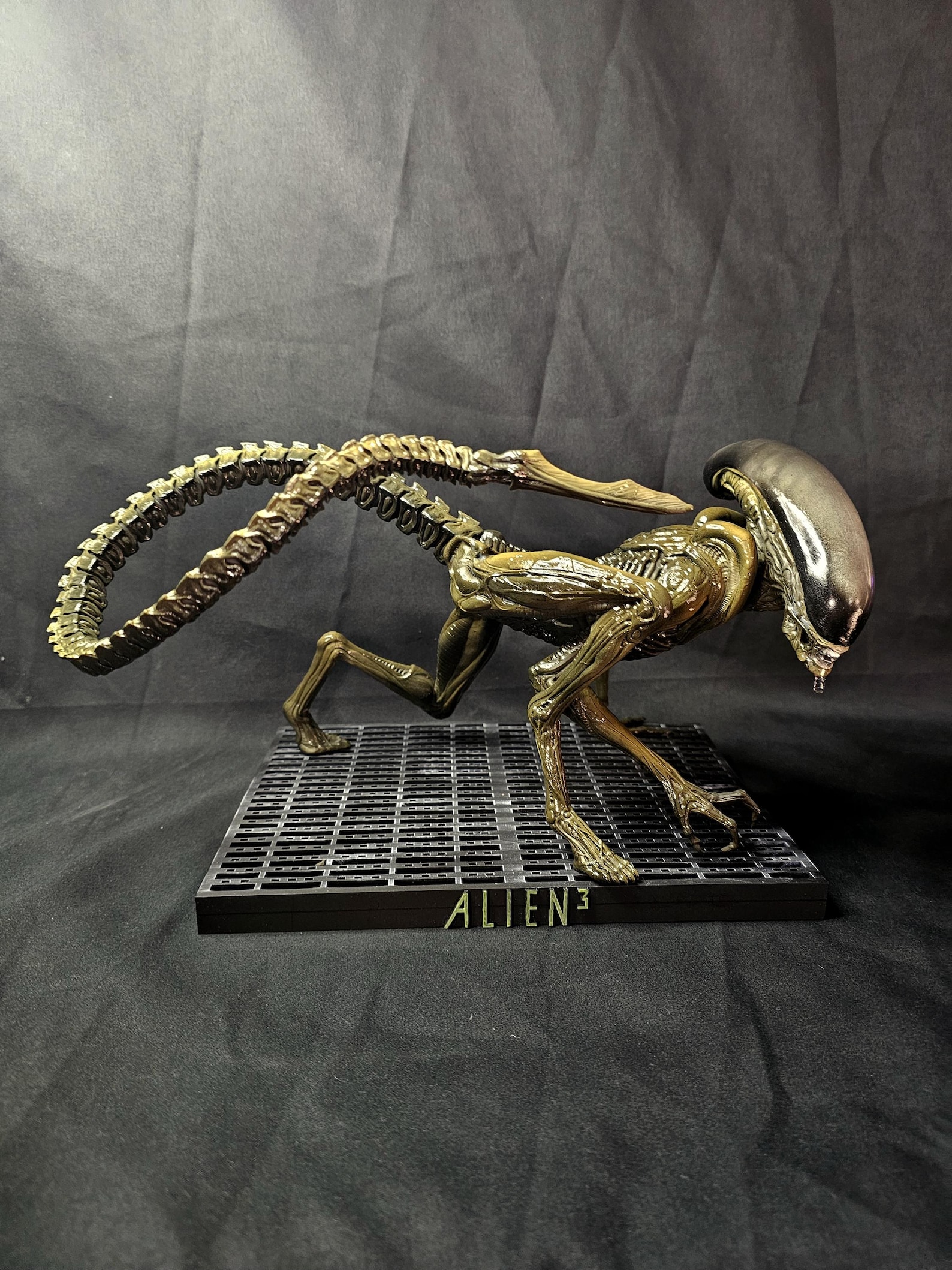 Alien 3 1/6 Dog Alien Statue - Etsy