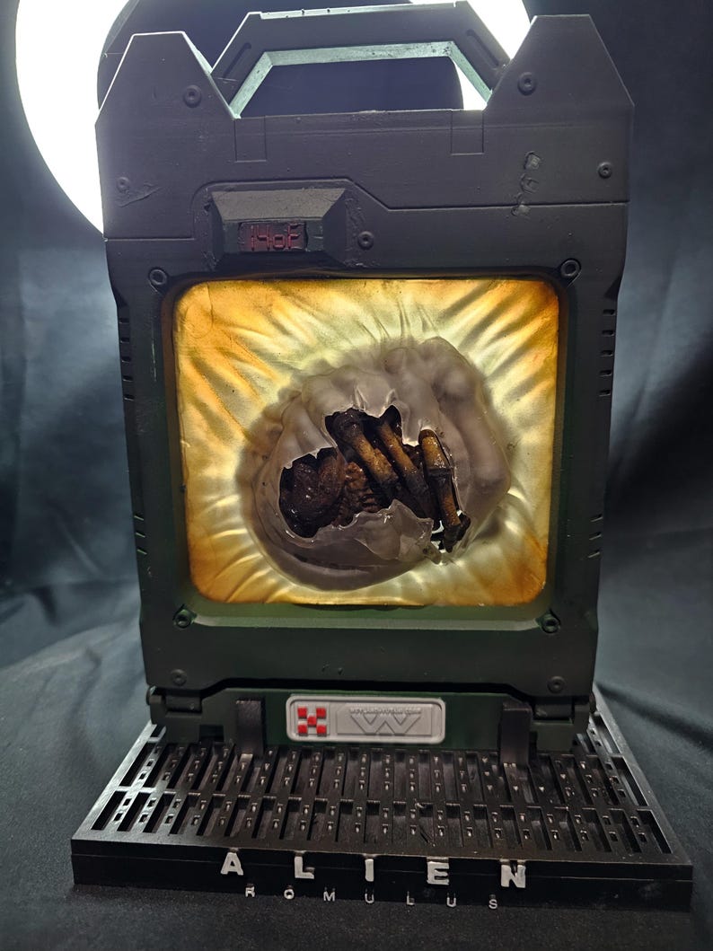 Alien Romulus 1/2 Scale Facehugger Stasis Movie Prop - Etsy