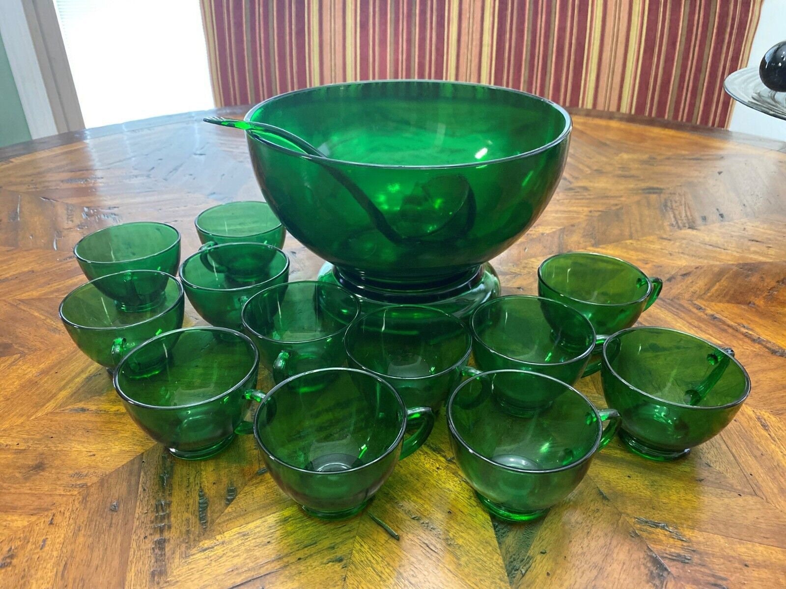 VINTAGE Anchor Hocking Emerald Green Punch Bowl Set RARE With LADLE - Etsy