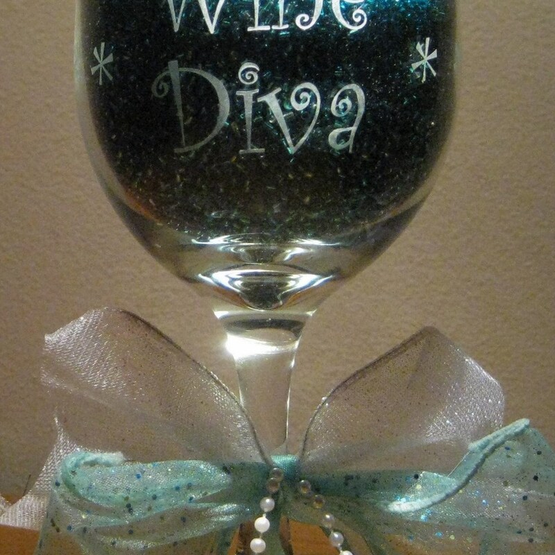 Diva Wine Glass - Etsy