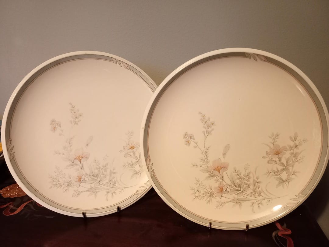 Set of 2 Vintage Serving Round Plates. Noritake, Keltcraft, Misty Isle ...