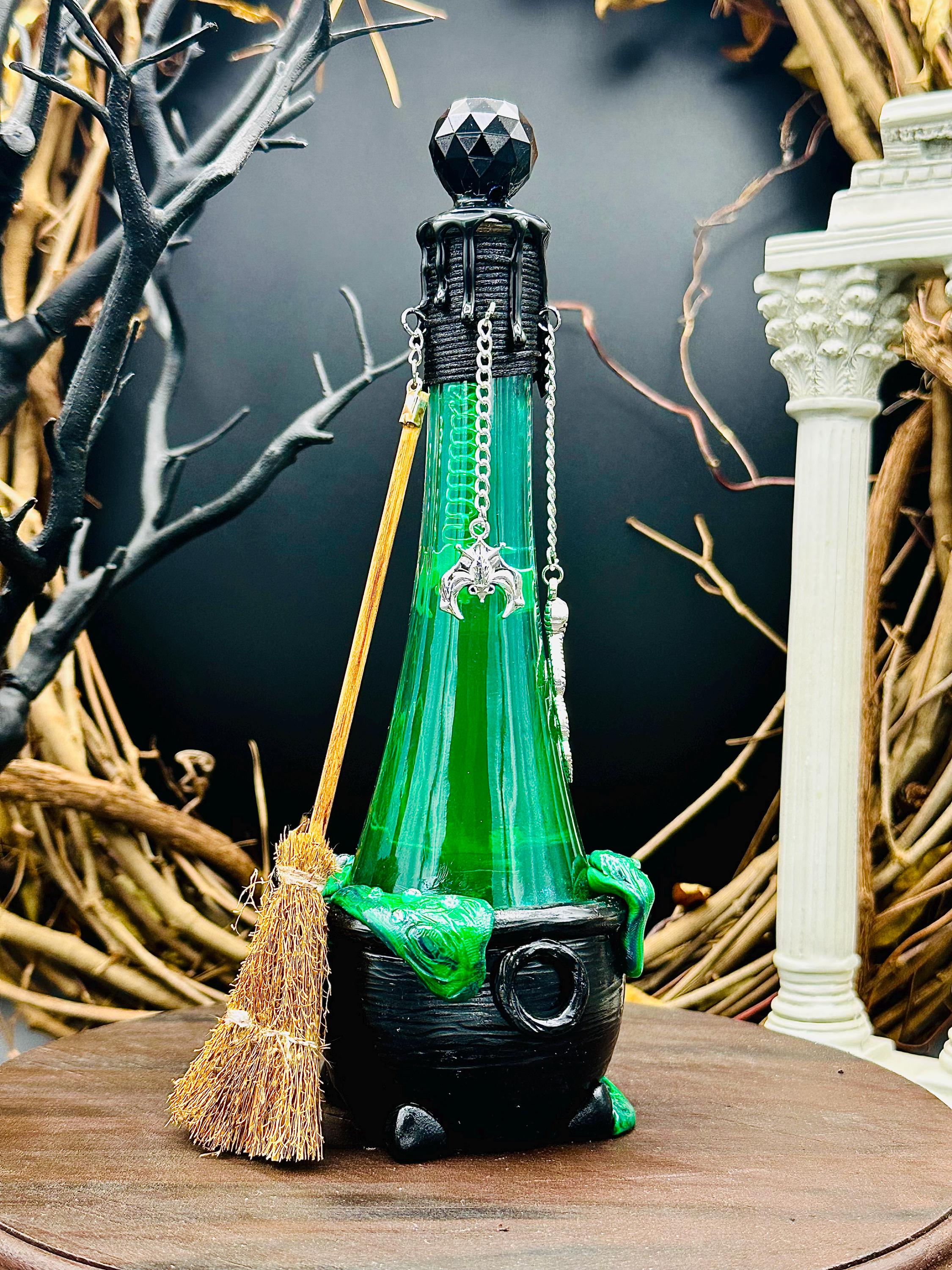 Witch's Brew GREEN Potion Bottle Magic Potion Cauldron Witch Magic Brew ...