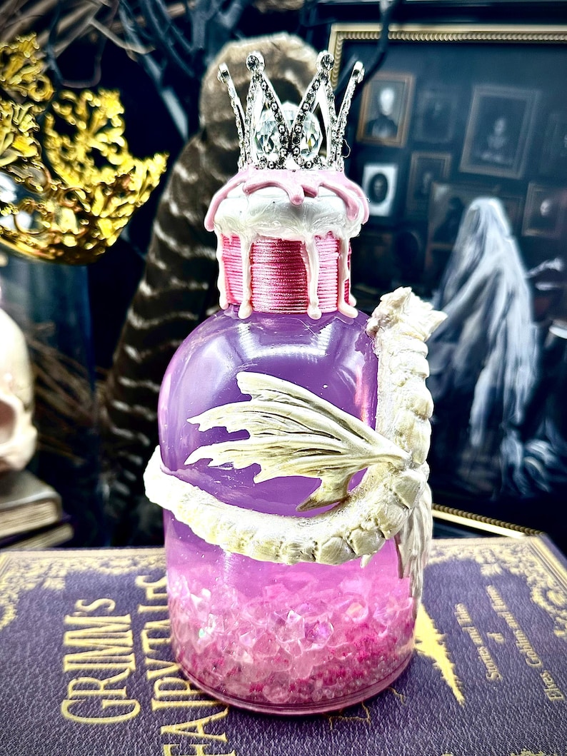 Color-changing Dragon Potion Bottle: Light Dragon Desk Decor - Etsy