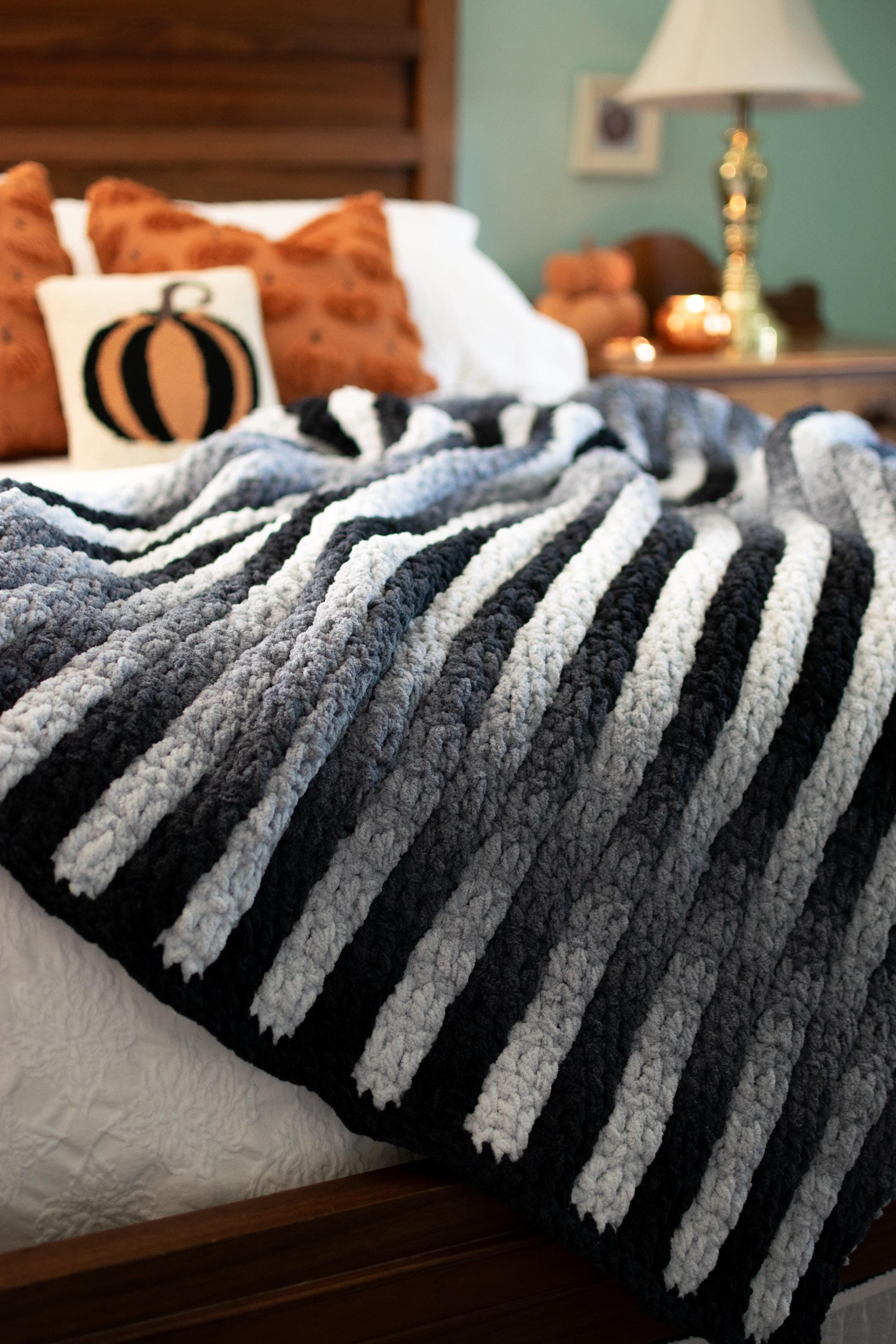 CROCHET PATTERN & Photo Tutorial / Cinder and Smoke Throw / Chunky ...