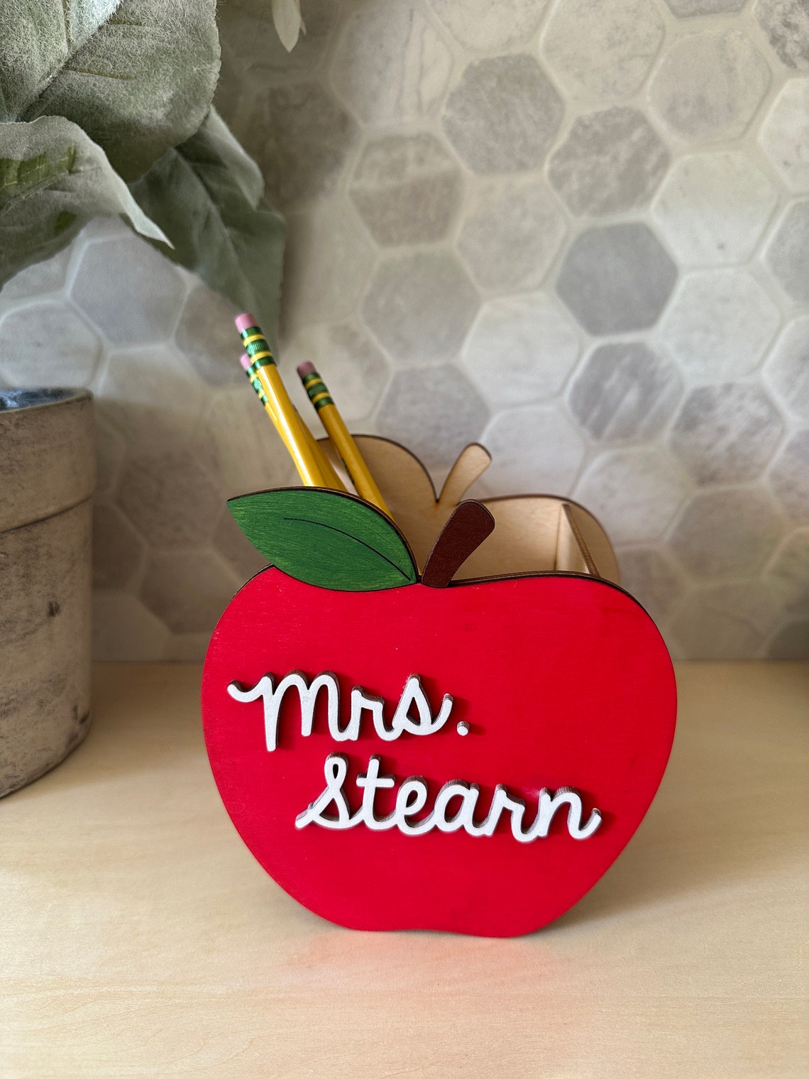 Customizable Teacher Pencil Holder Apple - Etsy