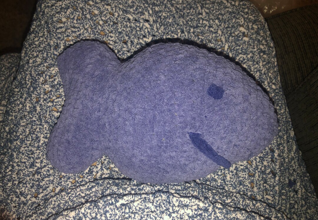 Crochet Goldfish Cracker - Etsy