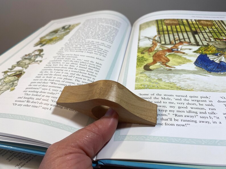 Wooden Book Page Holder, Book Buddy, Thumb Page Holder - Etsy