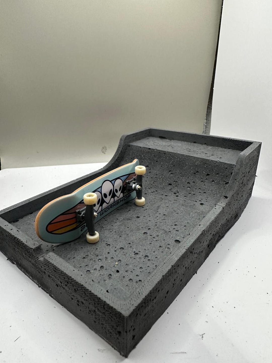 Concrete Mini Quarter Ramp - Ashtray, Fingerboard Ramp, Jewelry Plate ...