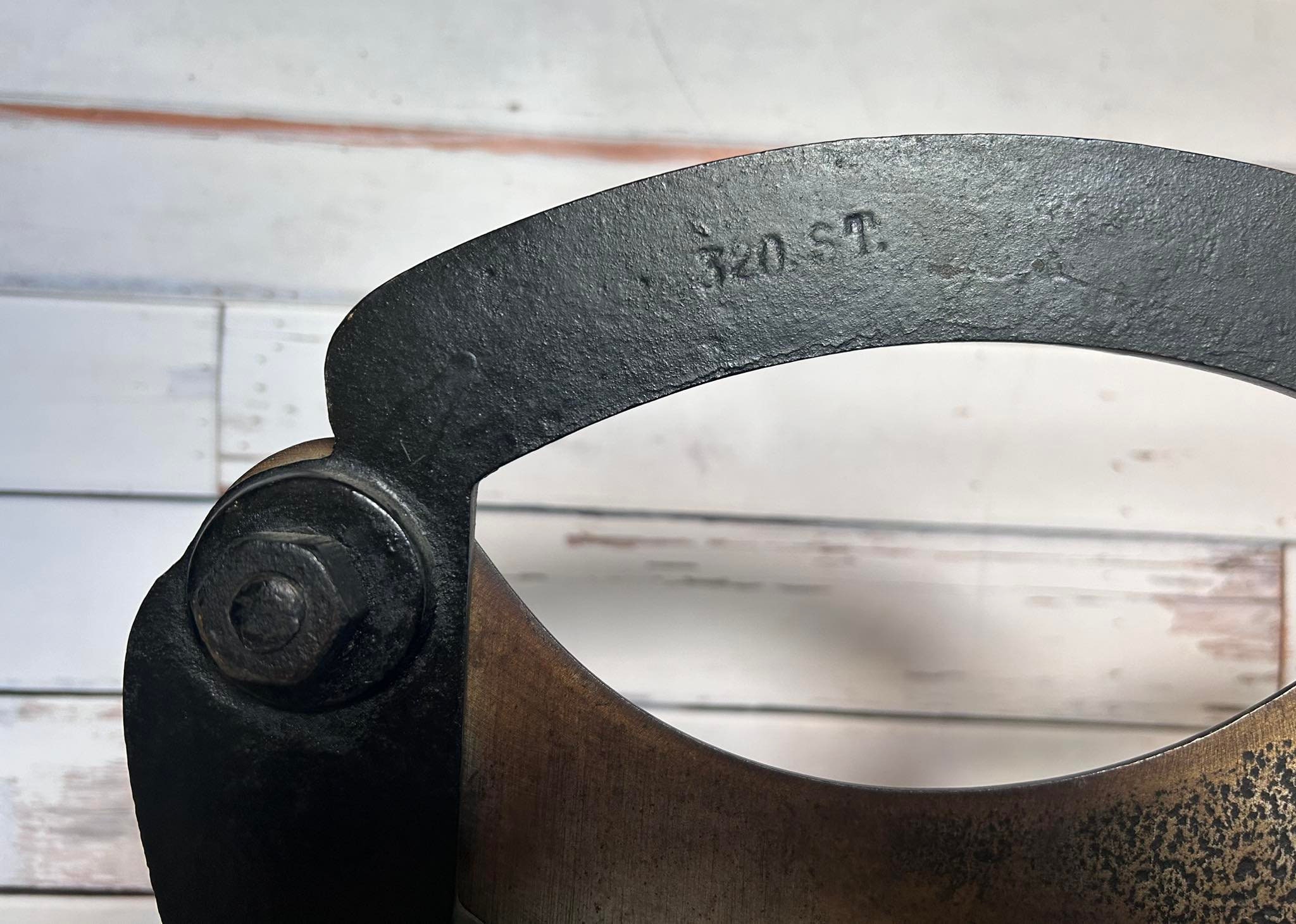 ALEXANDERWERK Antique Bread Cutter, Manual Cast Iron Bread Slicer, Wood ...