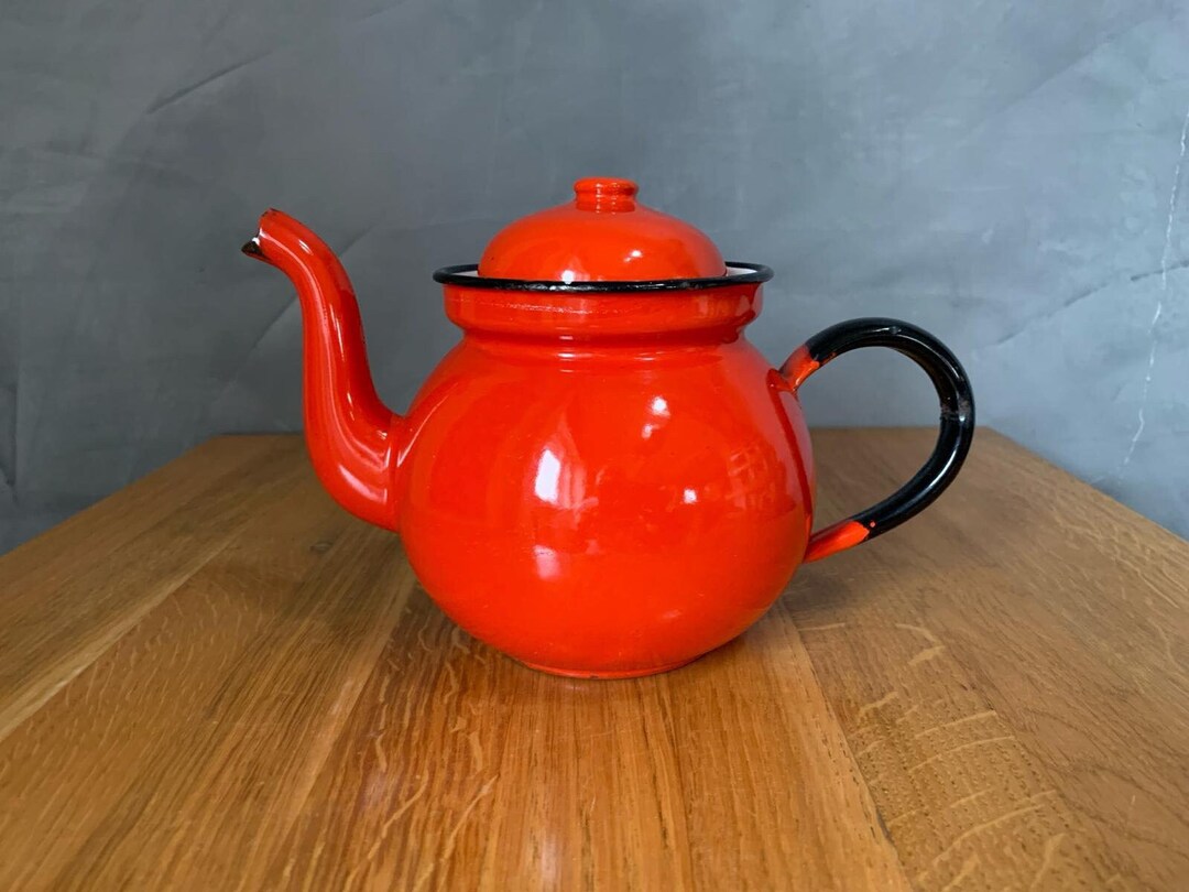 Vintage Red Enamel Teapot With Lid Classical Red Farmhouse Teapot Red ...