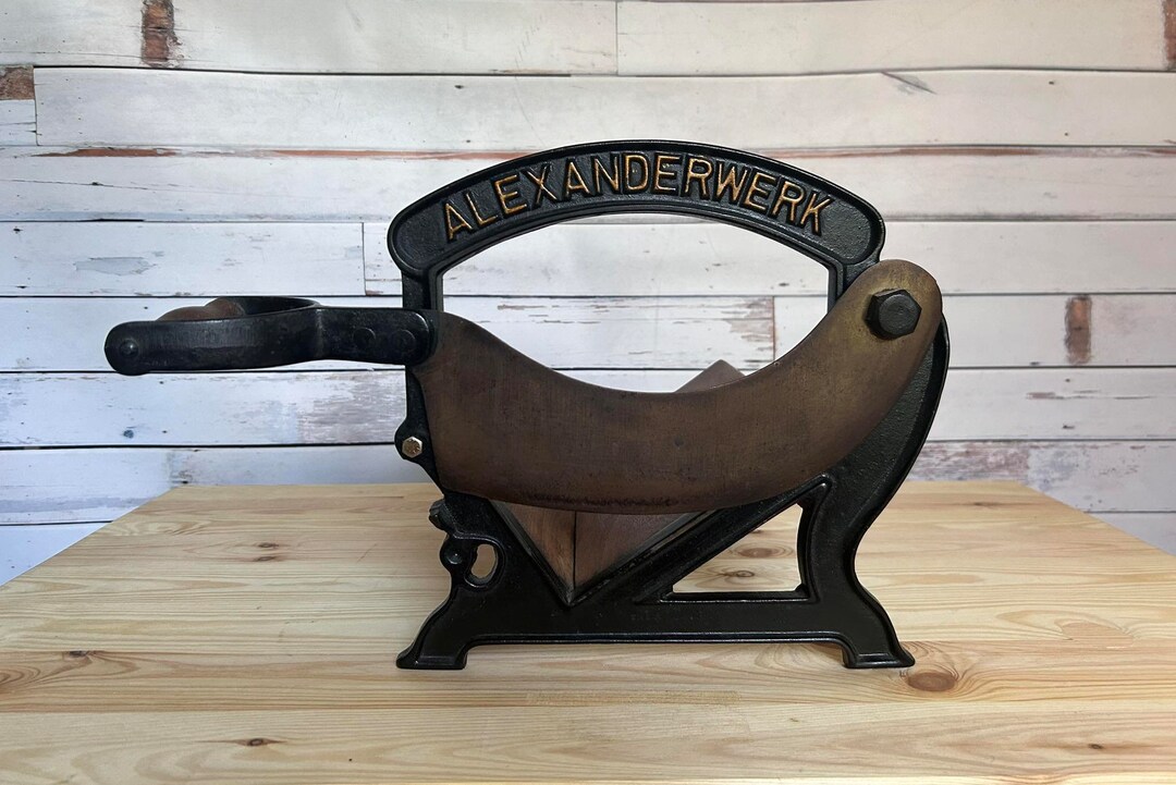 ALEXANDERWERK Antique Bread Cutter, Manual Cast Iron Bread Slicer, Wood ...