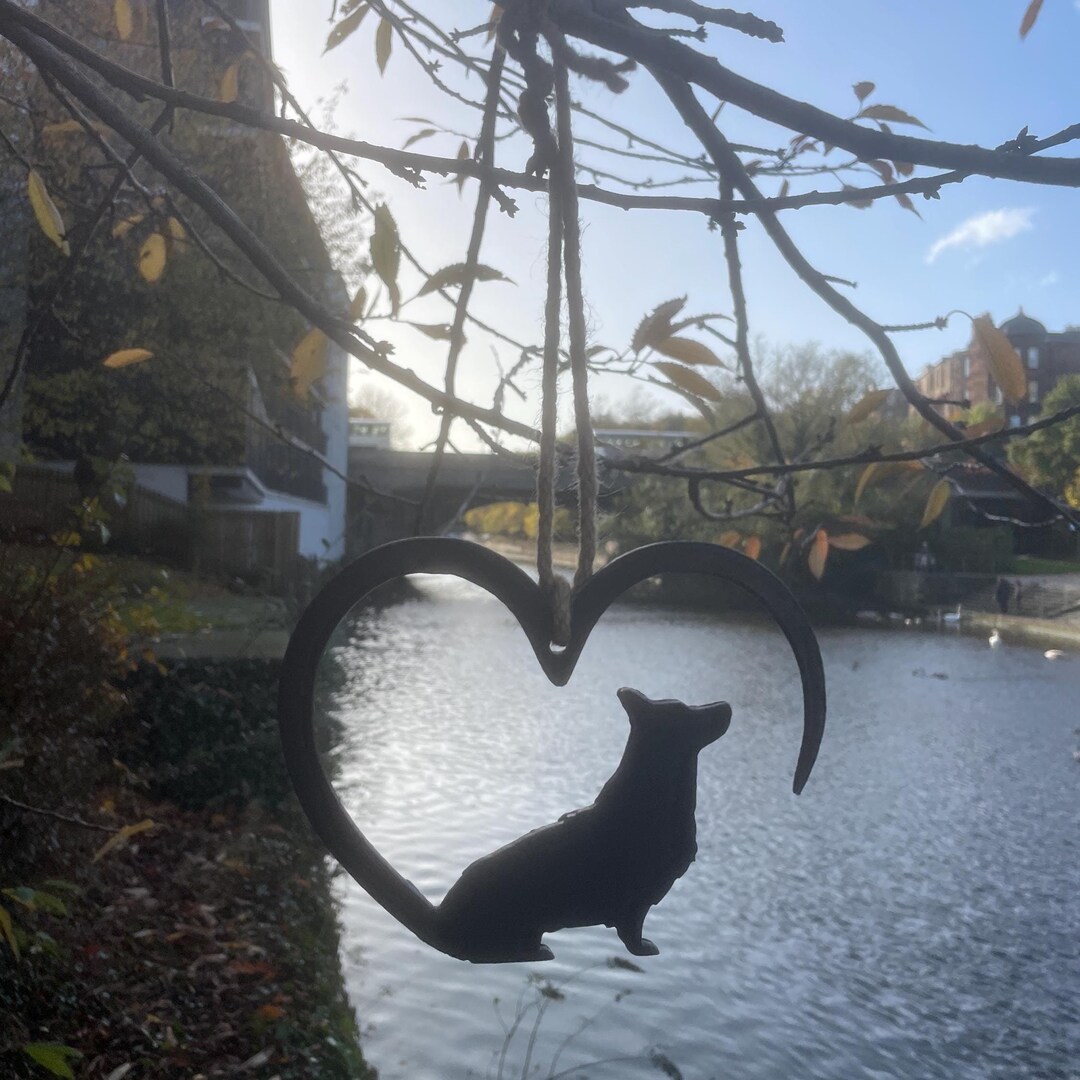 Metal Corgi Love Heart Will Arrive for XMAS Cute Dog Tribute, Pet Decor ...