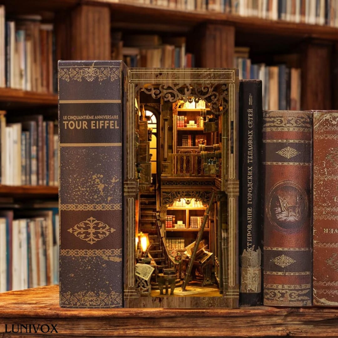 Bookstore Booknook DIY Assembled Book Nook Library Nook DIY Miniature ...