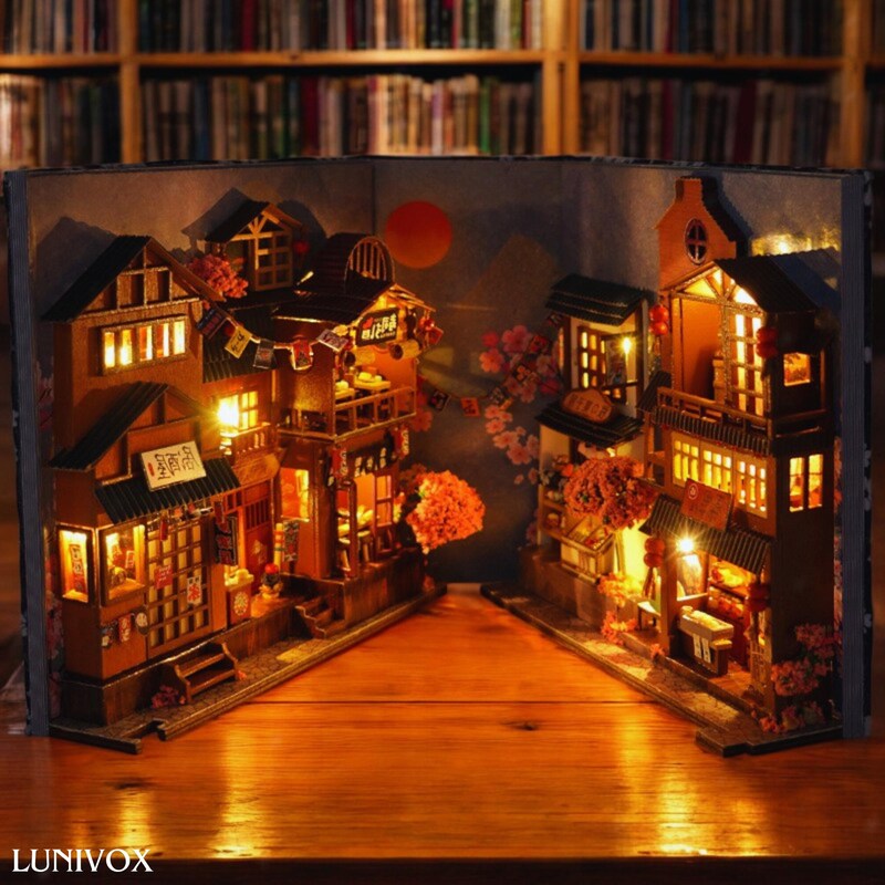 Book Nook Japan - Etsy