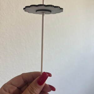 Mini Cake & Dessert Display Stand | Holds 6 Mini Cakes With Scalloped ...