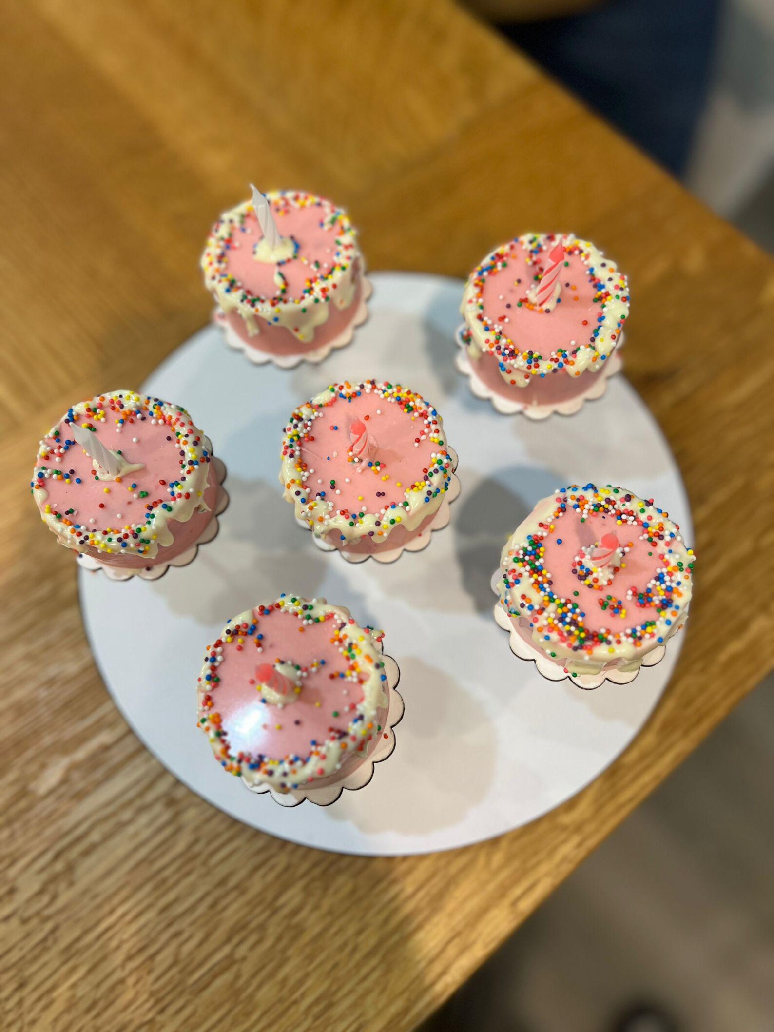 Scalloped Cake Puck Bases – Set of 12 | Sturdy Cake Board for Mini ...