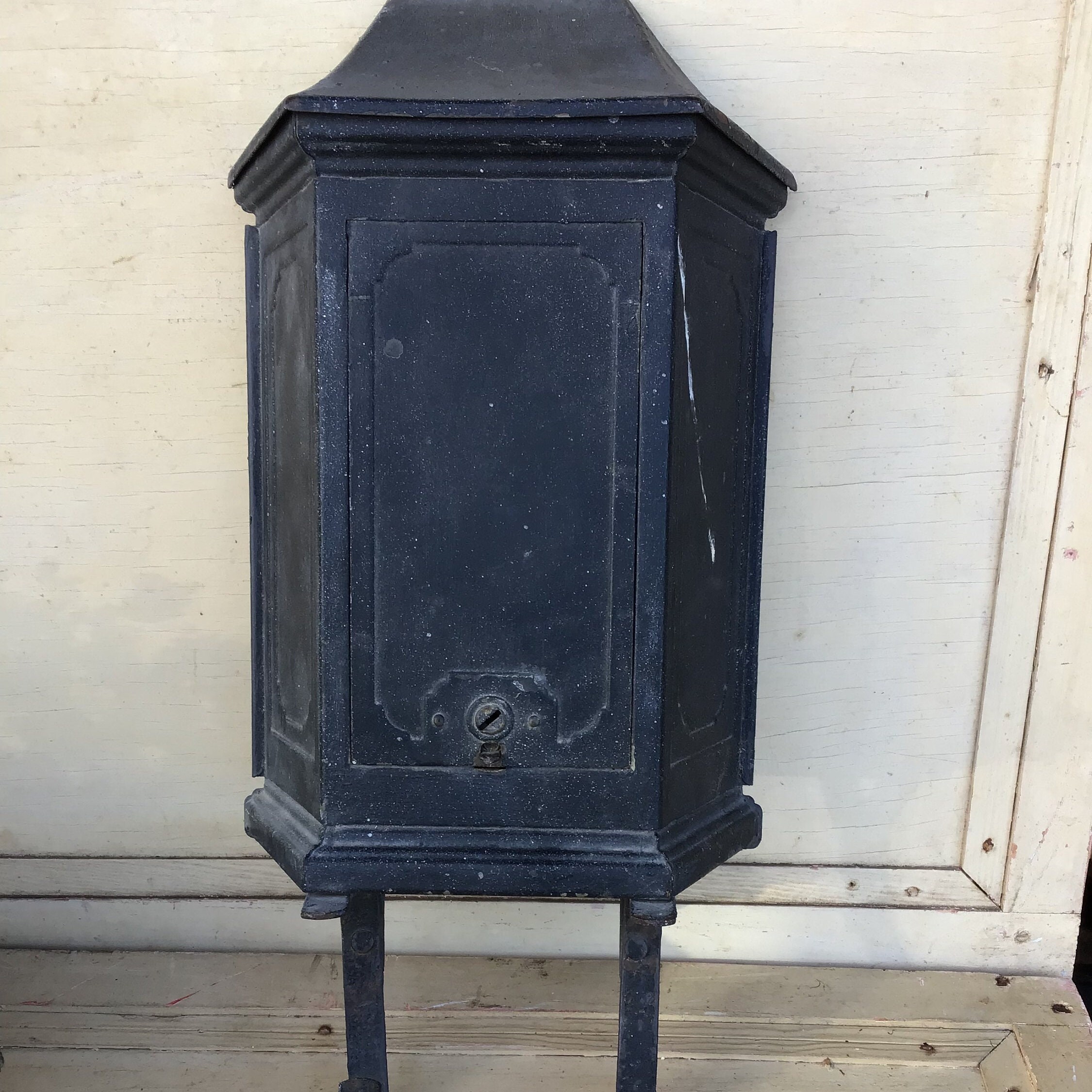 Vintage Tudor Mailbox Cast Iron Black Wall Mount Metal Farmhouse French ...