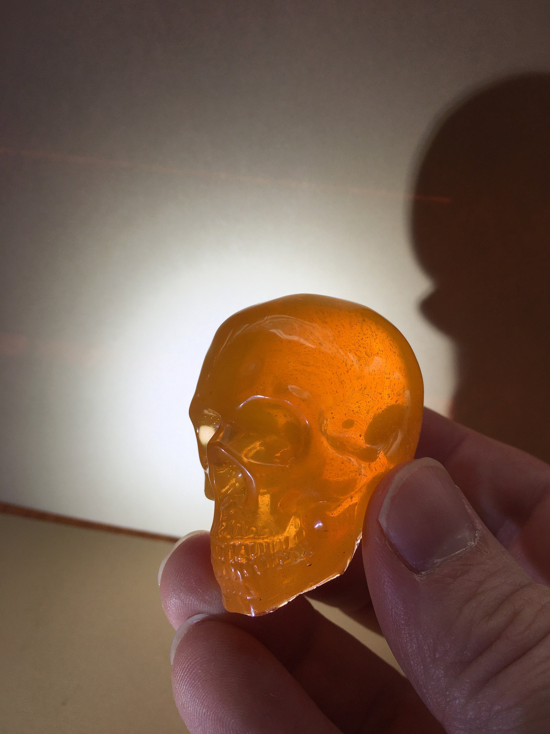 Small Resin Skulls Skull Decoration Epoxy Skull Human Skull 2 Bookshelf ...