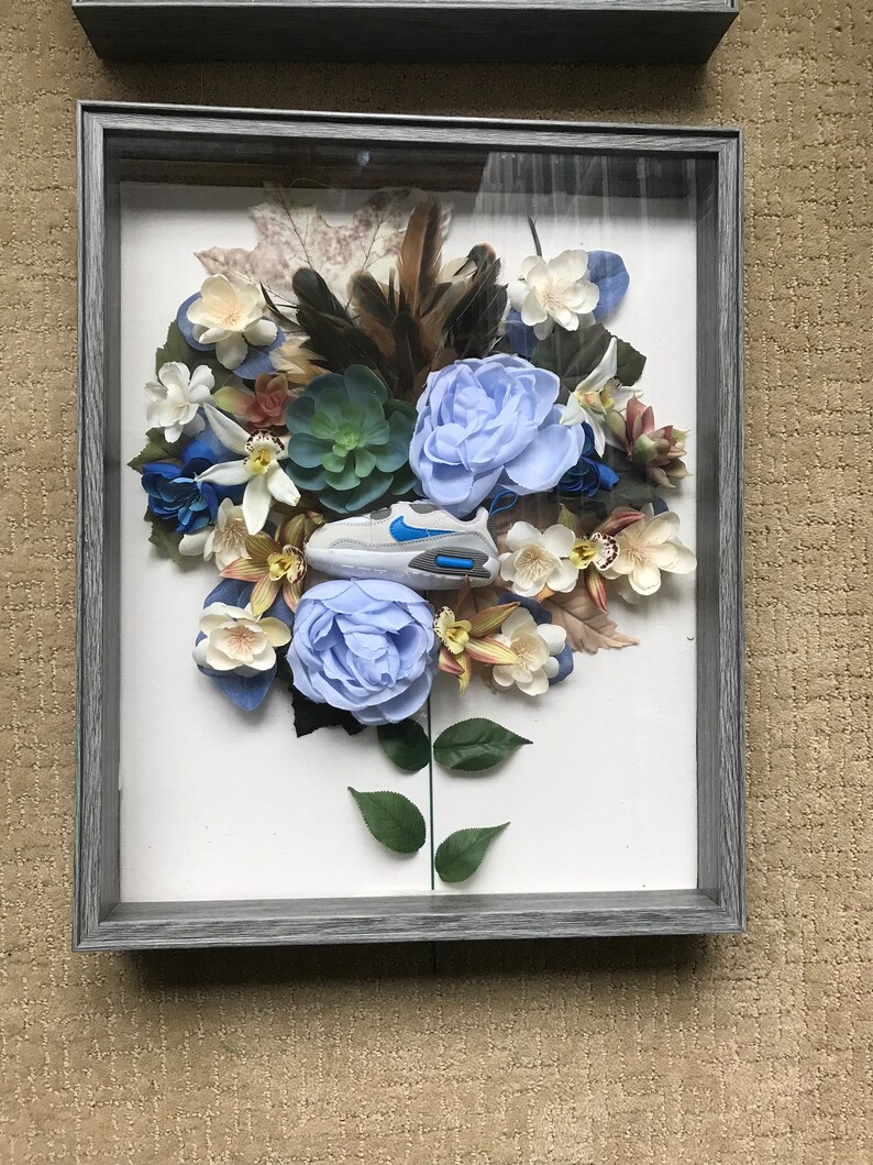 Sneaker Shadow Box - Etsy