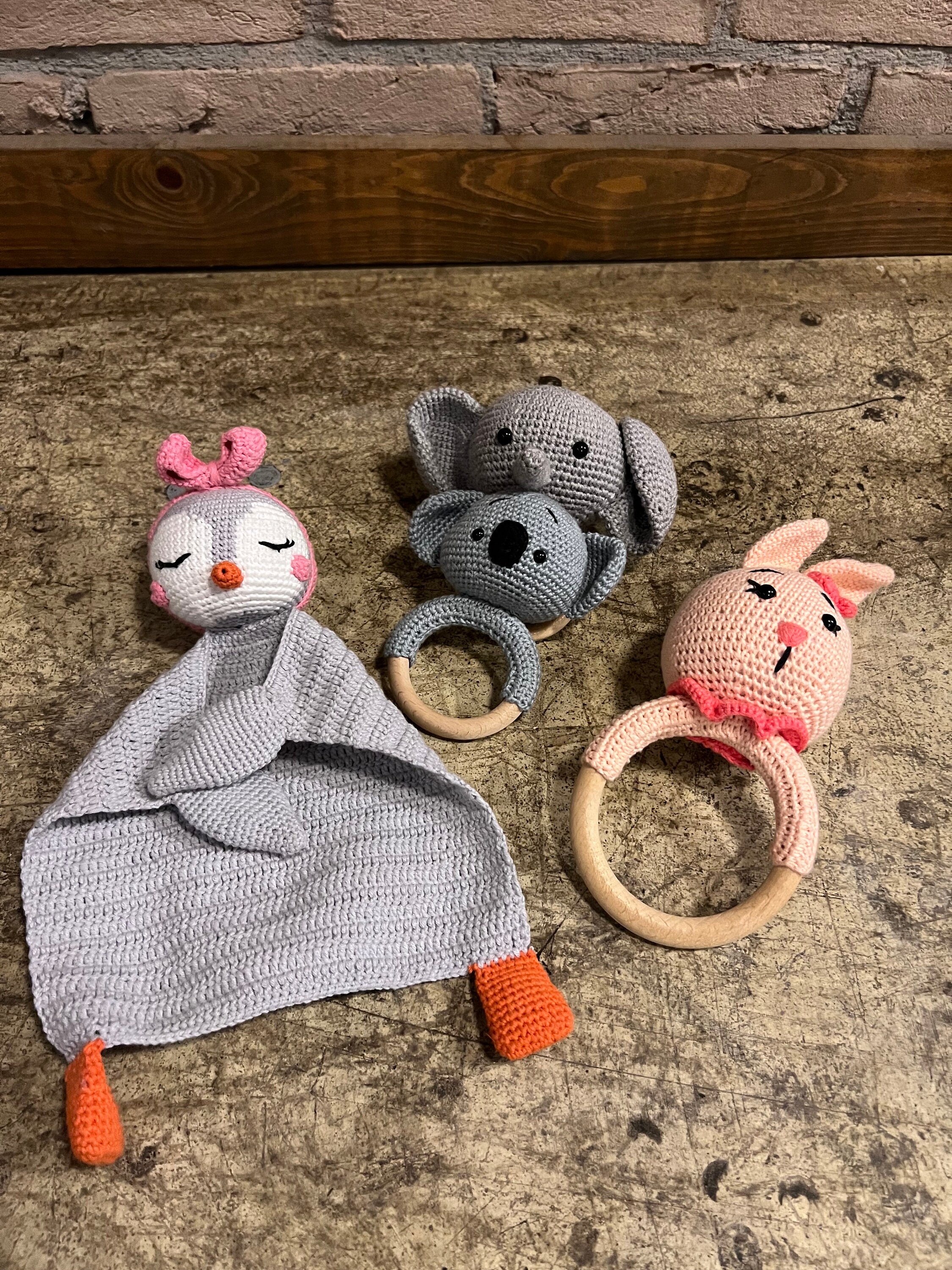 Amigurumi Sleeping Friend and Harmless Vernish-free Wood Handle Toys ...