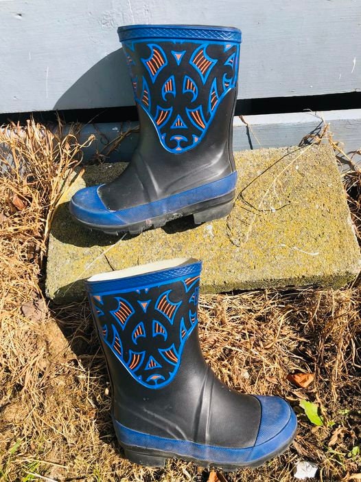 Maori-inspired Hand-painted Gumboots: Whero Bands Custom Creations for ...