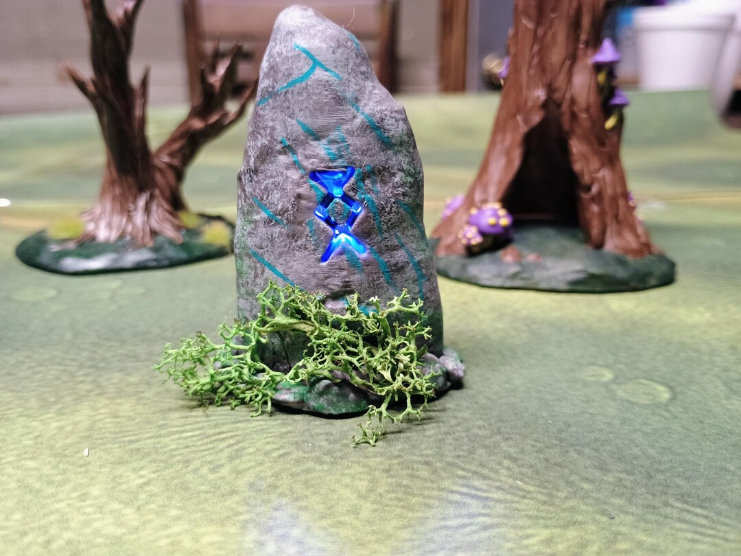 Runestone of Radiance | LED Fantasy Miniatures for Dnd & Daggerheart ...