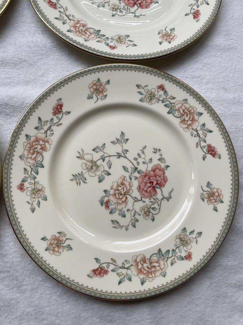 Set of 4 Minton Fine Bone China "jasmine" Dinner Plates Made in England ...