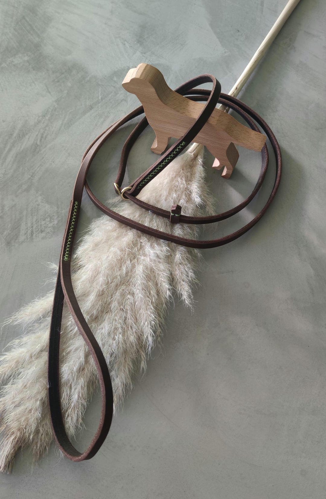 Exhibition Leash With Cross Seam Made of Fat Leather, Show Leash ...