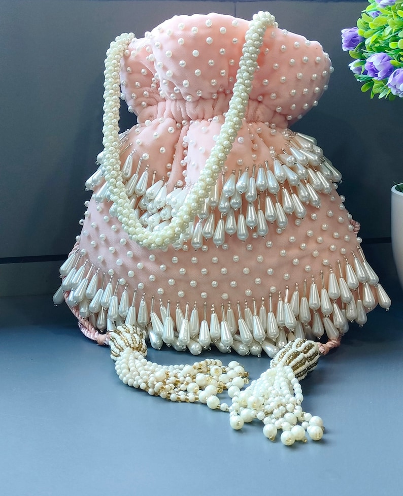 Traditional Designer Party Bag Women's Bag Wedding Favor Return Gift ...